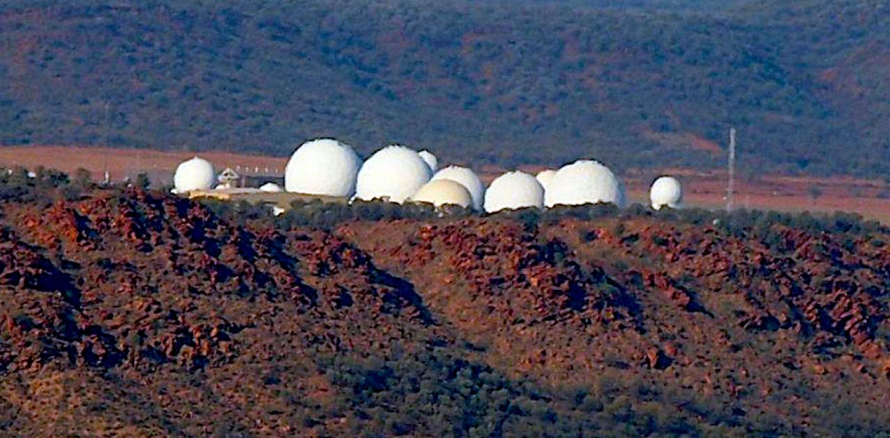 Αποκάλυψη - Το Σχέδιο των ΗΠΑ για βομβαρδισμό του Ιράν και ο ρόλος της ...