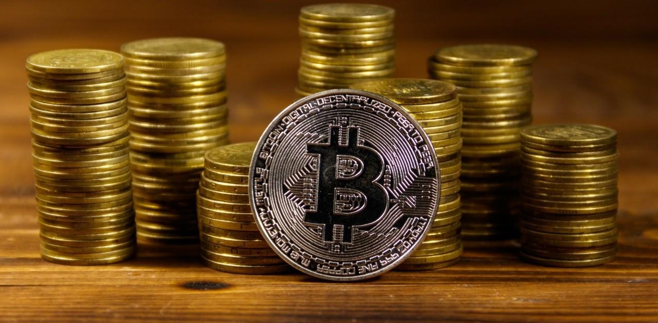 Ράλι ανόδου για το Bitcoin – Πέρασε το φράγμα των 120.000 δολαρίων ...