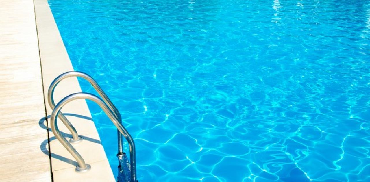 Ισπανία: Νεκρός σε πισίνα πρώην αξιωματούχος από την Ουκρανία - Στο ...