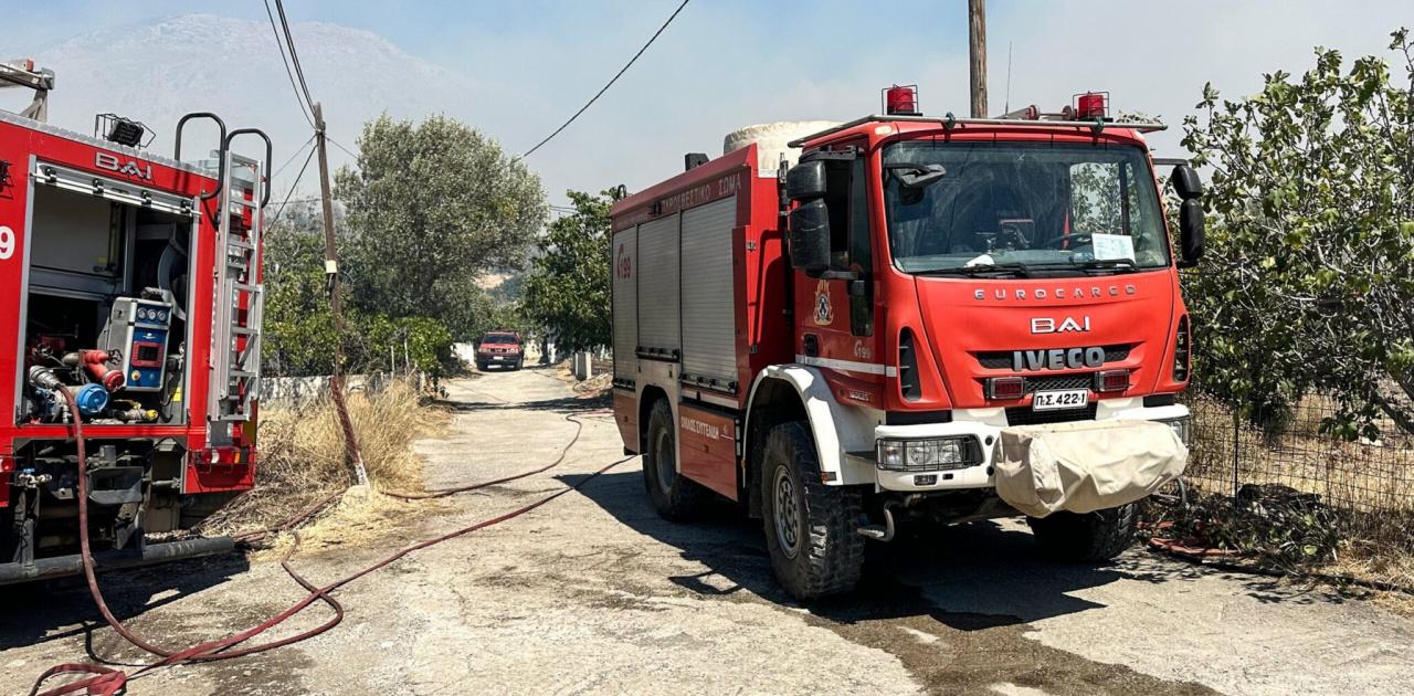 Σε ύφεση η φωτιά που εκδηλώθηκε στην Κεφαλονιά | Pentapostagma