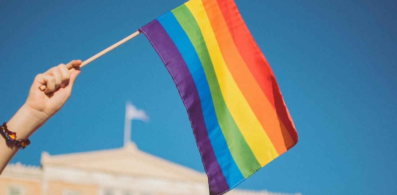 Πρόταση της Κομισιόν για ΛΟΑΤΚΙ: Τα παιδιά θα επιλέγουν το φύλο τους ...