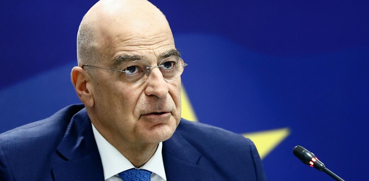 Αποστάσεις από τις θέσεις του Μητσοτάκη πήρε ο Νίκος Δένδιας | Pentapostagma