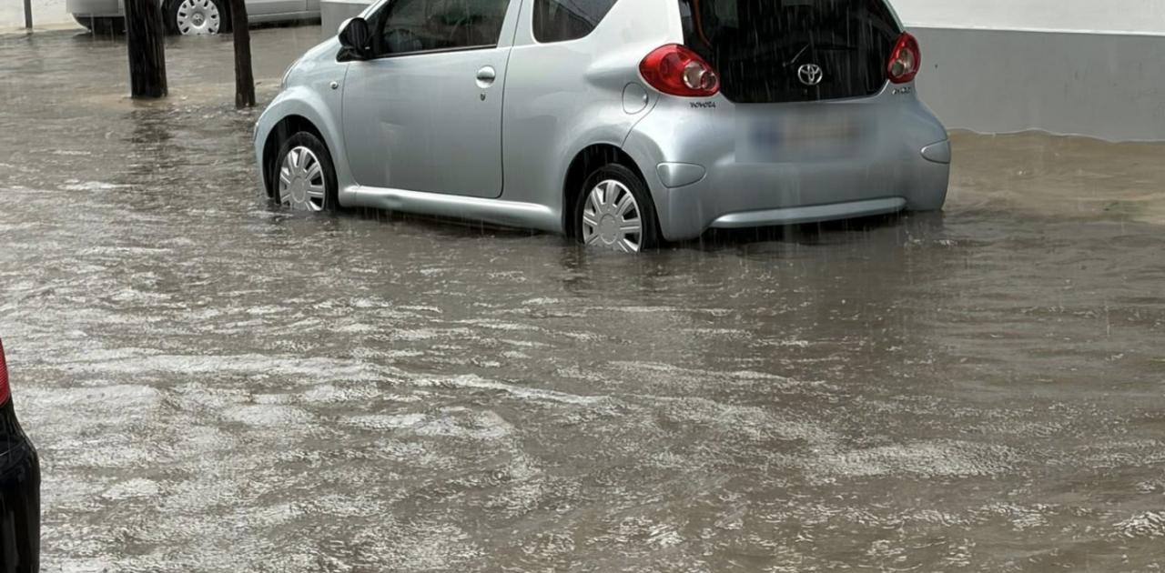 Στο έλεος της κακοκαιρίας το Μεσολόγγι - Κλειστά αύριο τα σχολεία ...
