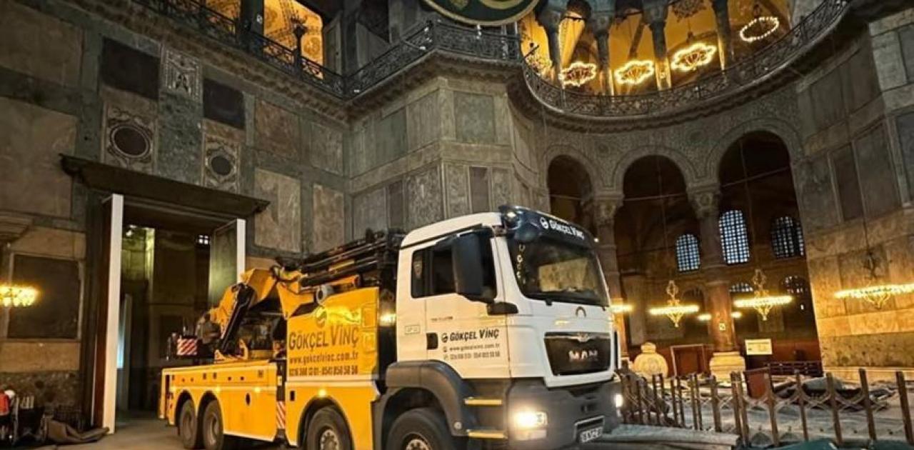 Αν το κάναμε εμείς σε τζαμί, τι θα γινόταν; Όταν το μνημείο της Αγίας ...