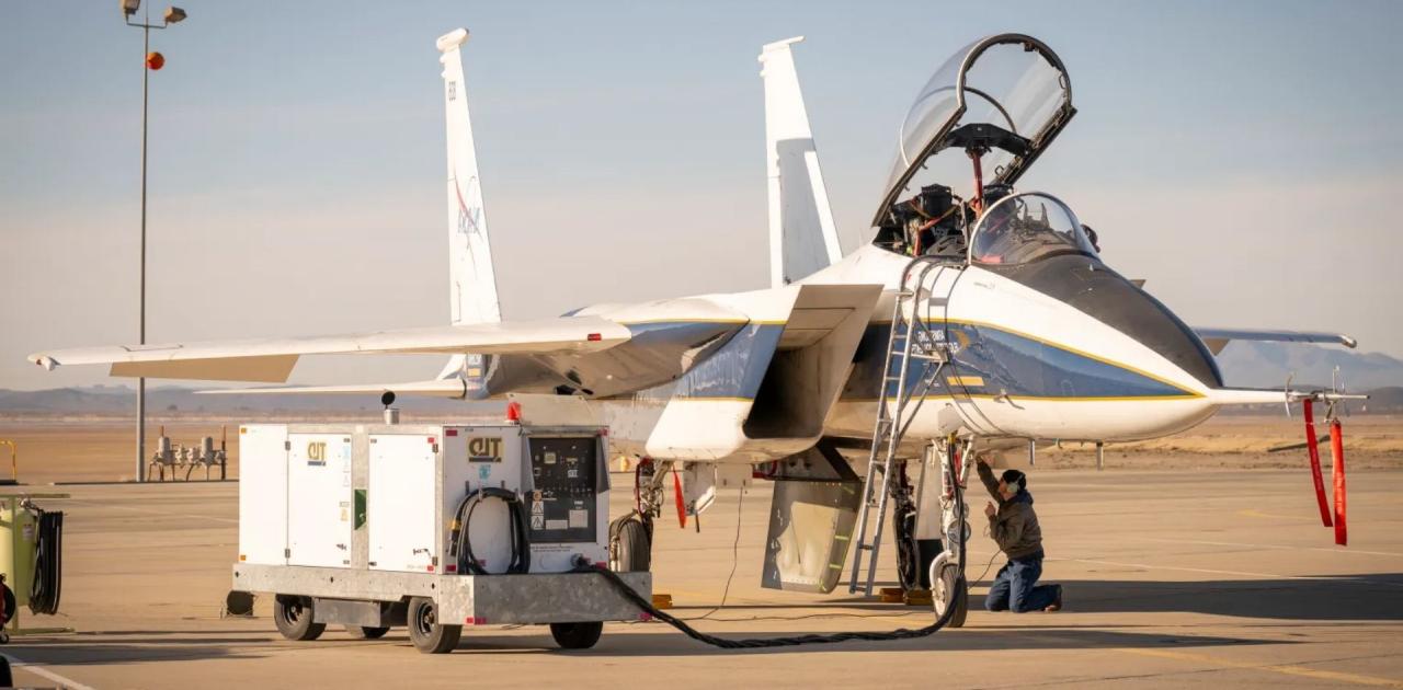 Γιατί παρέλαβε η NASA δύο μαχητικά αεροσκάφη F-15 Eagle | Pentapostagma