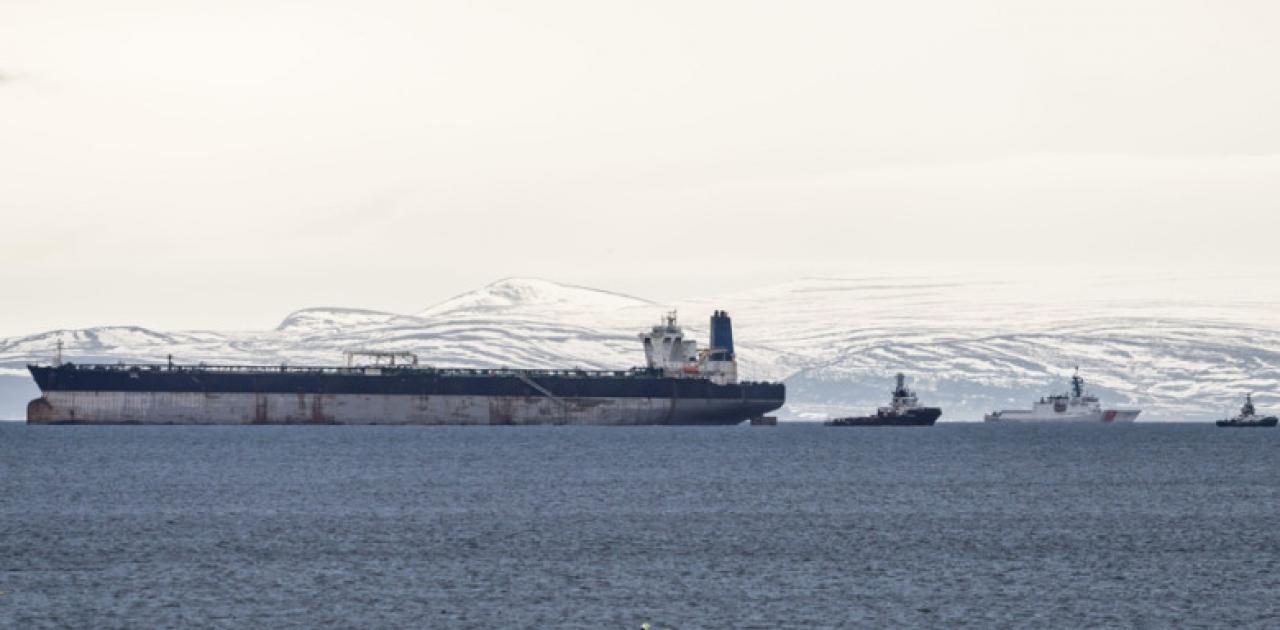 Το ρωσικό πετρελαιοφόρο Marinera έφτασε στα βρετανικά ύδατα ...