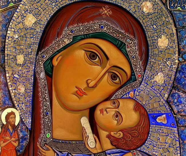 Η Παναγία μας,η ωραιότερη, σεμνότερη, ταπεινότερη και ιερότερη γυναίκα ...