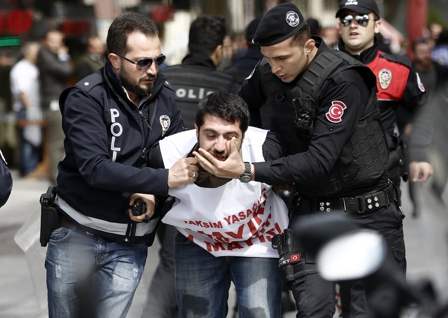 Τέσσερις Τούρκοι αποβιβάστηκαν στη Ρόδο – Δηλώνουν «Γκιουλενιστές» και ...